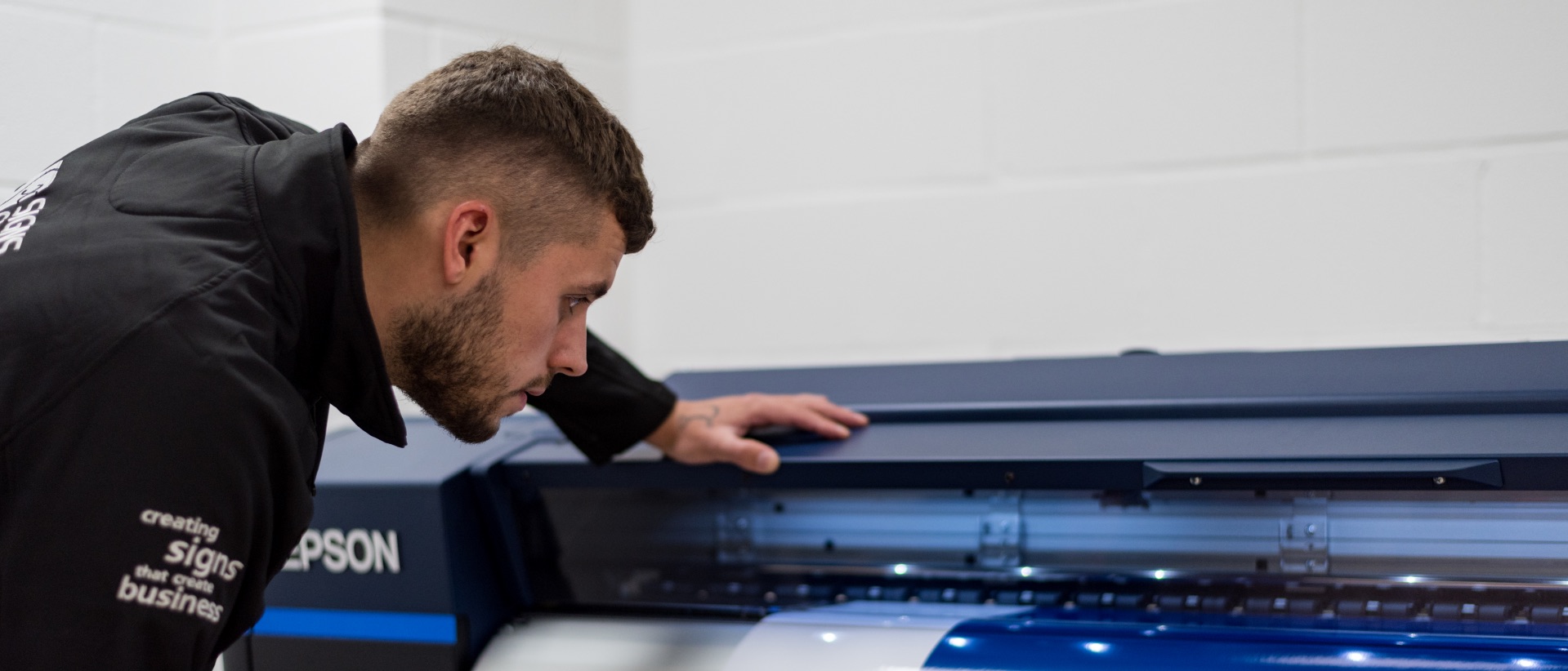 New Vacancies at Signs Express